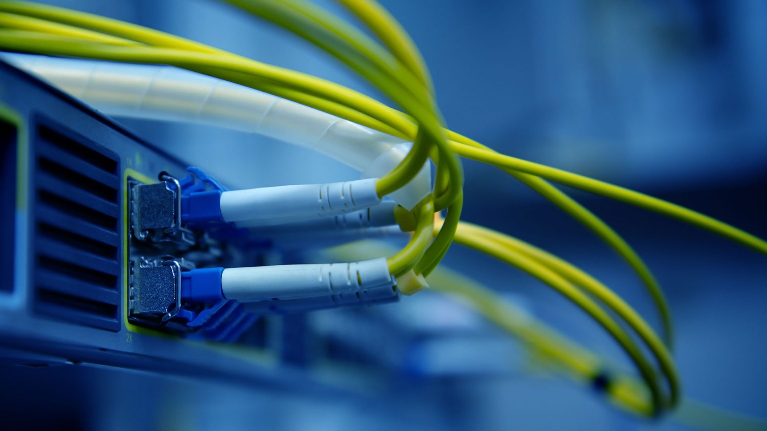 Ingeniería y Construcción de Redes de Fibra Óptica. - CNS | Integrador ...